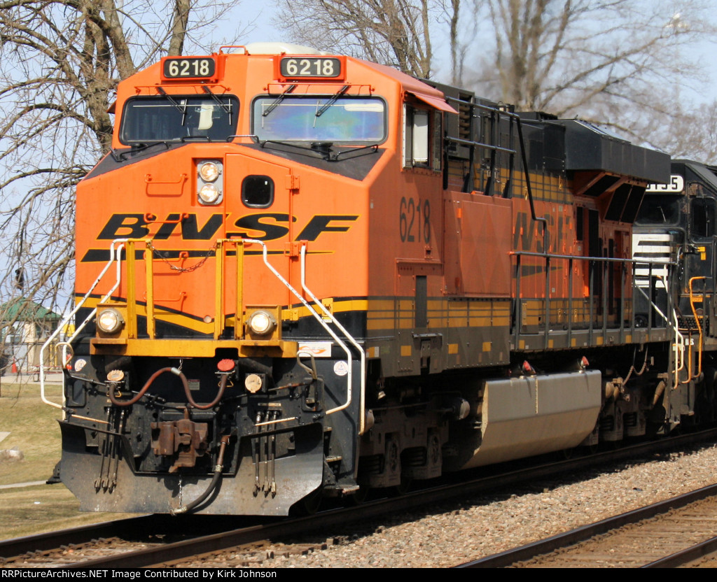 BNSF 6218